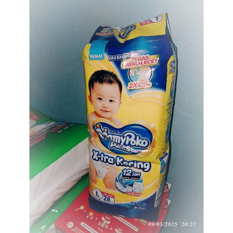 Jual Pampers Mamypoko Pants X-tra Kering Ukuran L28 (1 Bal) | Shopee ...