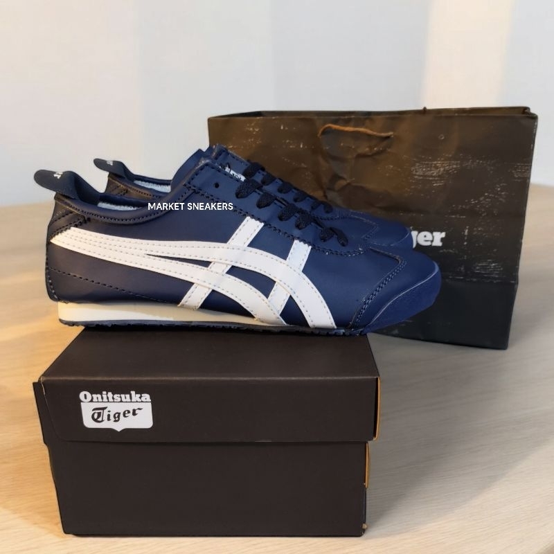 Jual Sepatu Pria Japan Limited Edition Navy White Sepatu Sneakers Pria ...