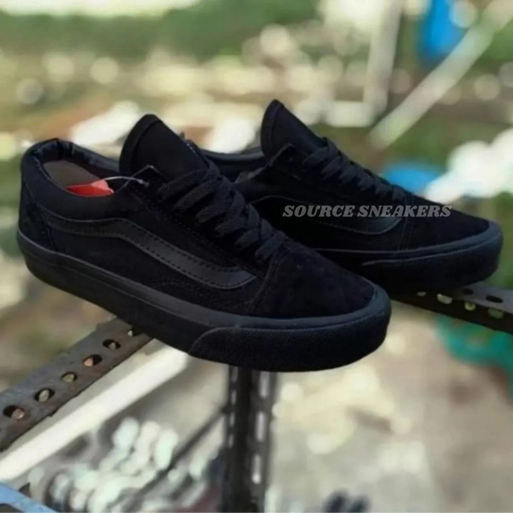 Jual Sepatu Old Skool Full Black Kasual Sneakers Oldskool Full Hitam ...