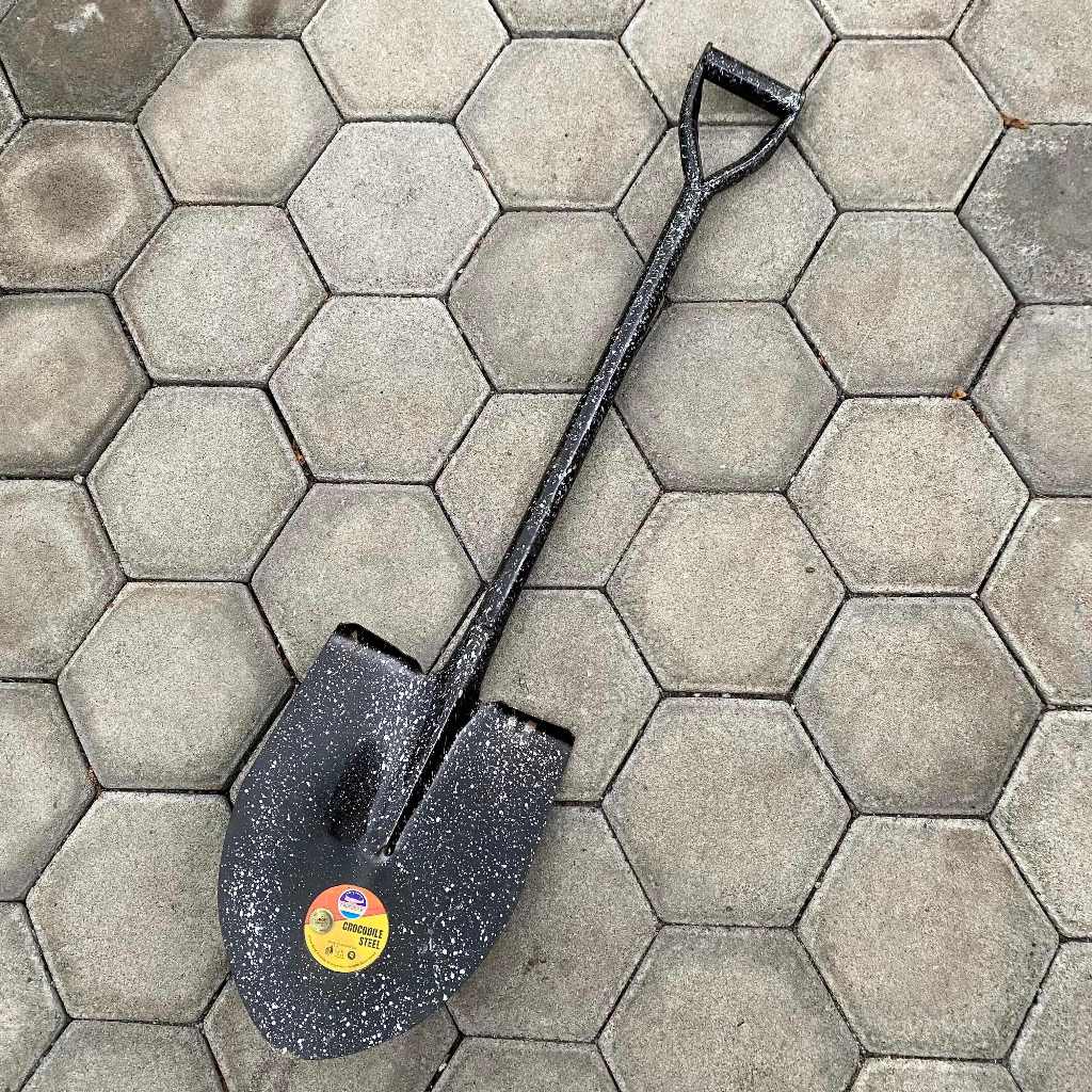 Jual Sekop Pasir Cap Crocodile Full Besi Tebal Lancip Sekop Bangunan ...