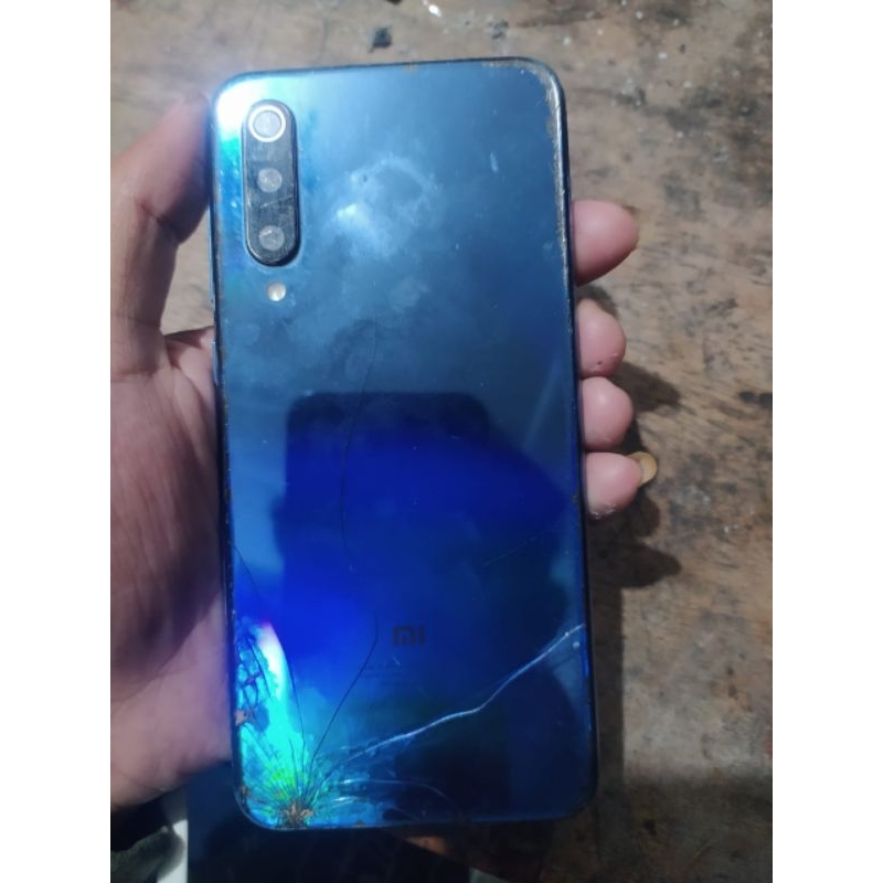 Jual Xiaomi Mi 9 SE 6/128 | Shopee Indonesia