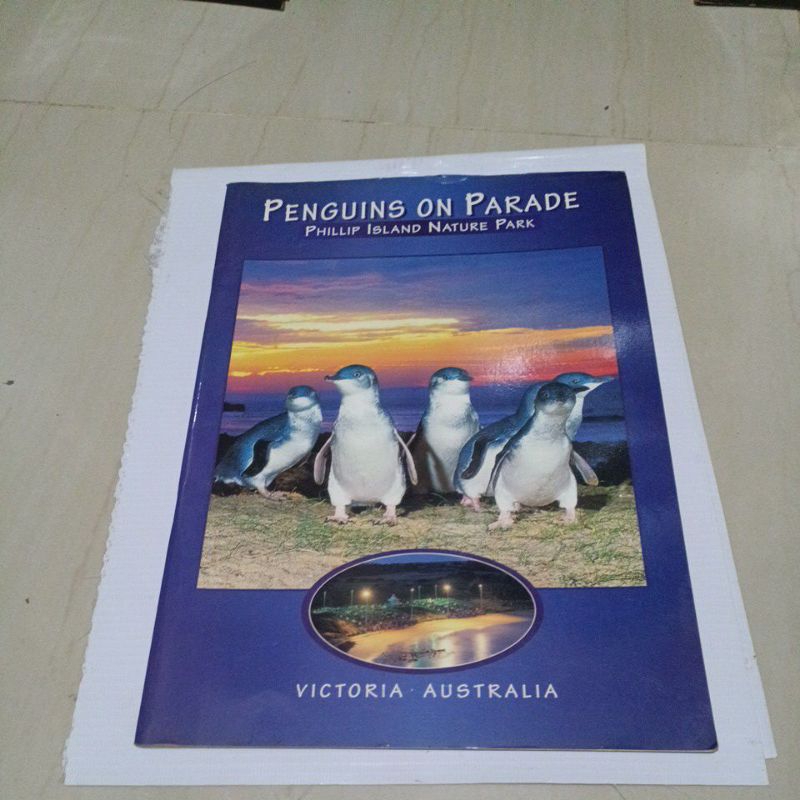 Jual Buku import - Penguins on parade | Shopee Indonesia