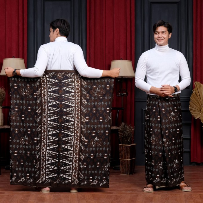 Jual SARUNG BATIK VIRAL MOTI TERBARU BATIK MODERN EXCLUSIVE SARUNG ...