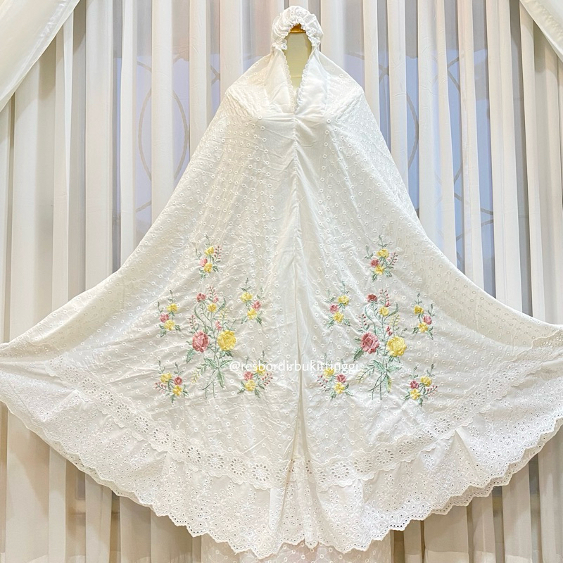Jual Mukena Bordir Suji Paris Putih Tulang | Shopee Indonesia