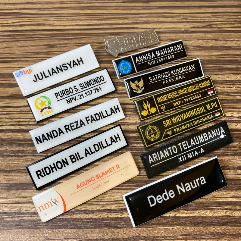 Jual Papan Nama Dada Akrilik Printing | Name Tag Custom Acrylic | Name ...