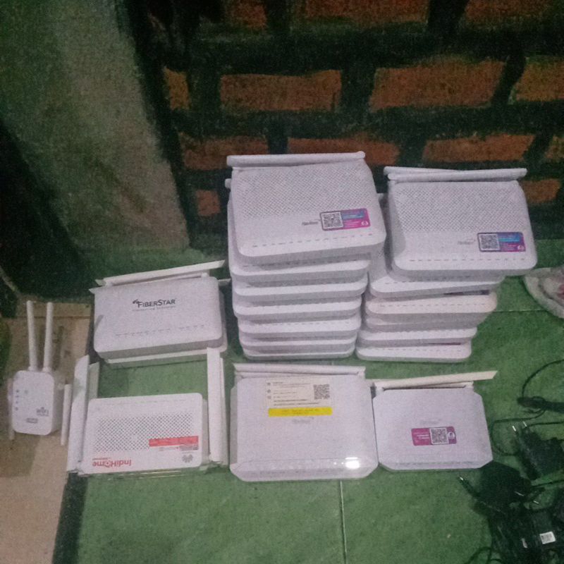 Jual router modem 19 unit + Adptor 16 unit | Shopee Indonesia