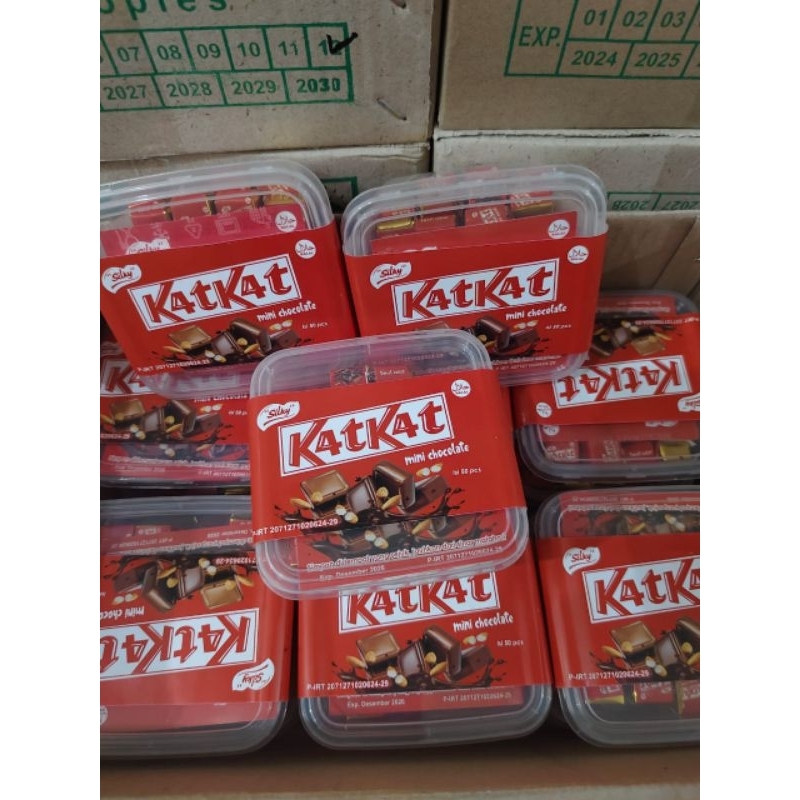 Jual Coklat Cube k4t k4t isi 50 pcs | Shopee Indonesia
