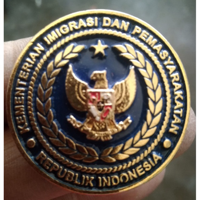 Jual Pin Kementrian Imigrasi dan Pemasyarakatan (kemenimipas) | Shopee ...