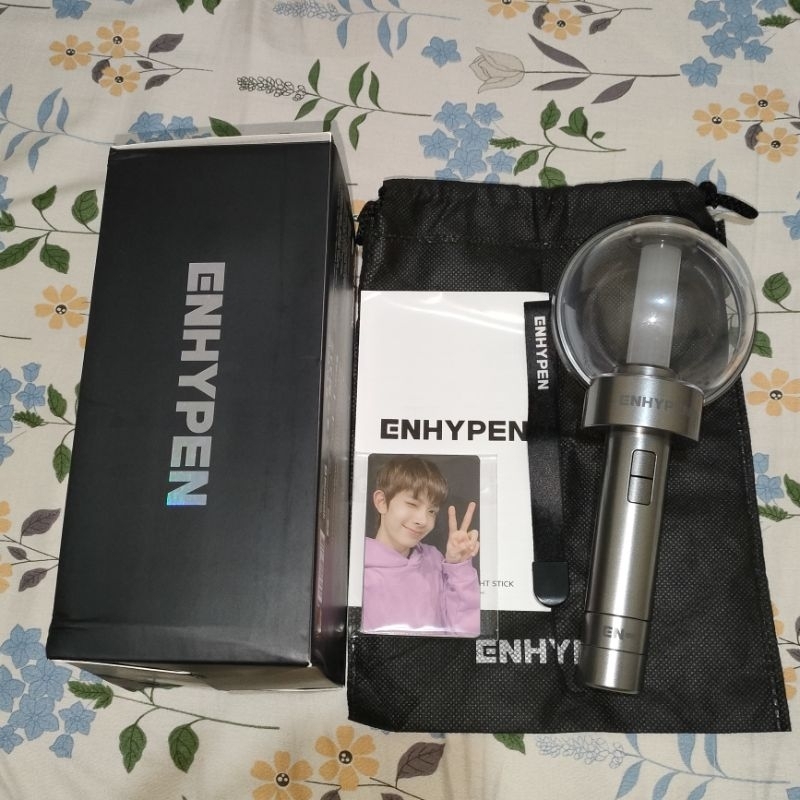 Jual (Preloved) Official Lightstick Enhypen Ver1 Engene Bong Ready Siap ...