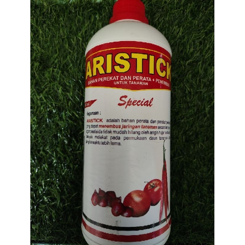 Jual PEREKAT DAN PERATA PESTISIDA ARISTIK 1LITER | Shopee Indonesia