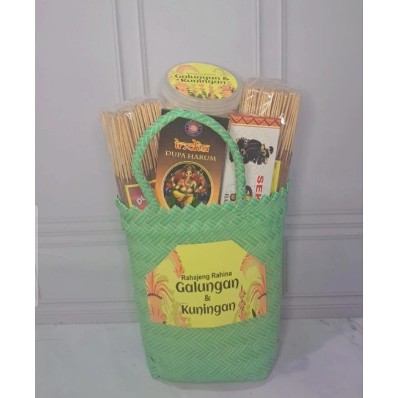 Jual parcel galungan kuningan/hampers galungan kuningan murah mewah ...