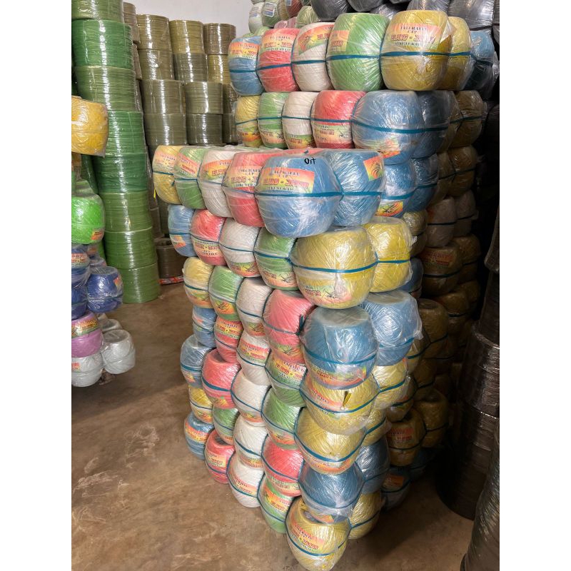 Jual Tali Rafia/tali plastik Warna gulungan 1kg/roll (Hitam, Merah ...