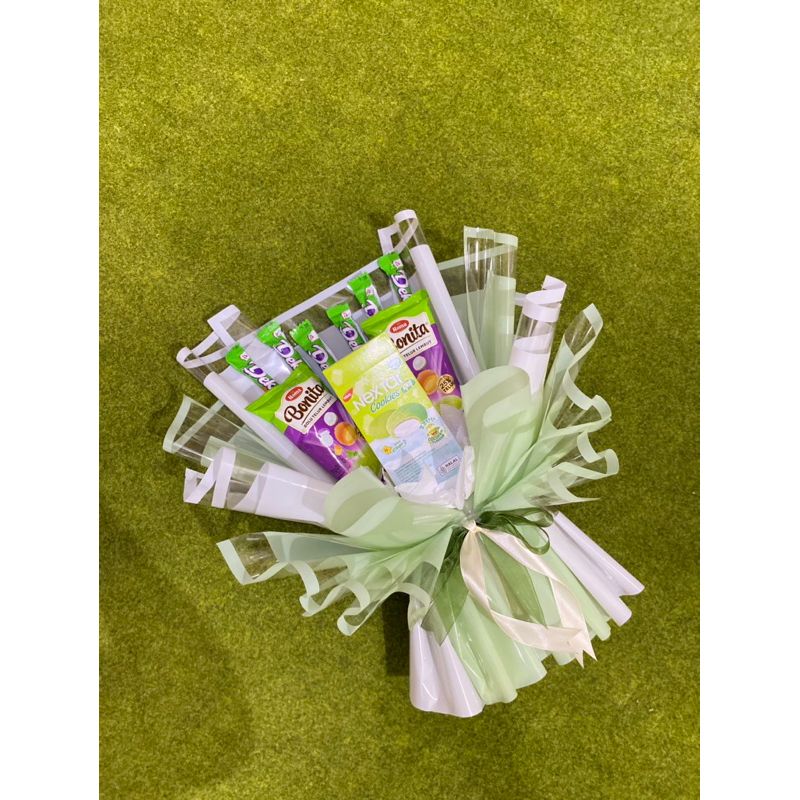 Jual BUKET SNACK MURAH BUKET JAJAN WISUDA BUKET WISUDA KADO WISUDA KADO ...