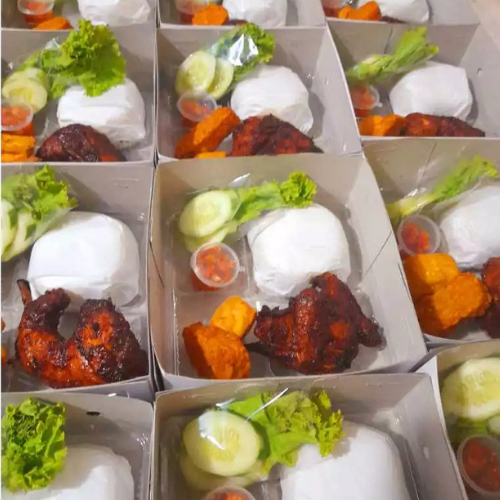 Jual PAKET NASI BOX NASI KOTAK NASI KUNING AYAM BAKAR GORENG KREMES GERPEK PILIHAN PAKET ...