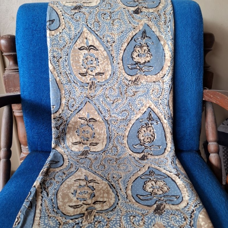 Jual Kain Batik Rok Wiru Selendang Kemeja Klasik Biru Denim Daun Sirih ...