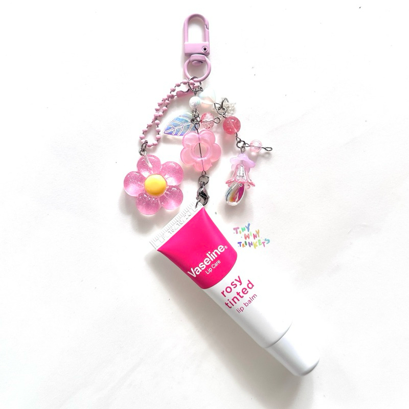 Jual cosmetics essentials beaded keychain | Shopee Indonesia