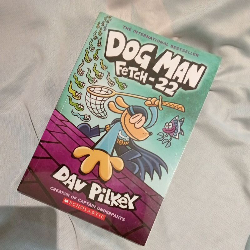 Jual DOG MAN #8 : DOG MAN FETCH-22 BY DAVID PILKEY (ENGLISH ORIGINAL ...