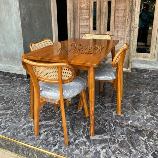 Jual MEJA MAKAN ROTAN 4 KURSI , MEJA MAKAN JATI MINIMALIS | Shopee Indonesia