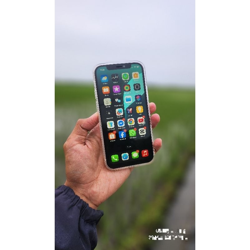Jual iphone 12 64 GB all operator normal fullset | Shopee Indonesia