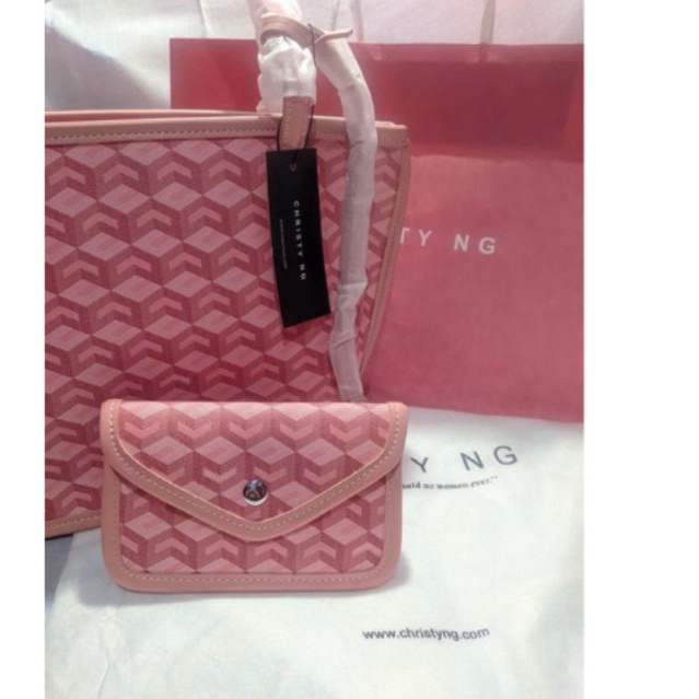 Jual preloved tas christy ng mini pink ruso | Shopee Indonesia