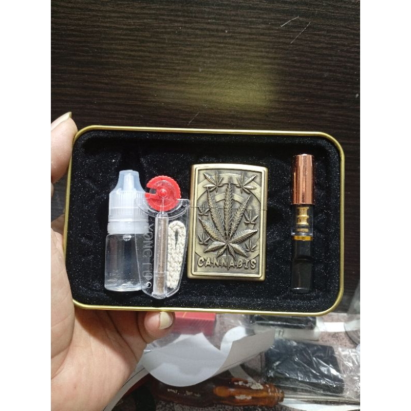 Jual korek api sumbu motif timbul fullset minyak, pipa, batu+sumbu siap ...