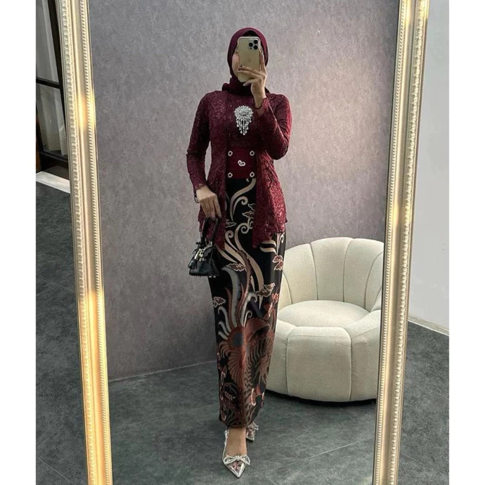 Jual Special Burgundy | Jumbo XXL Baju Couple Brokat Ayu Series Kebaya ...