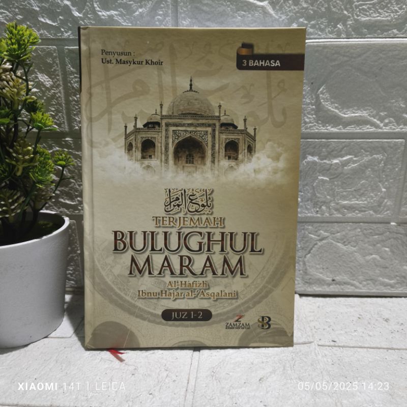 Jual Bulughul Marom / Terjemah Kitab Bulughul Marom 3 Bahasa Zam Zam ...
