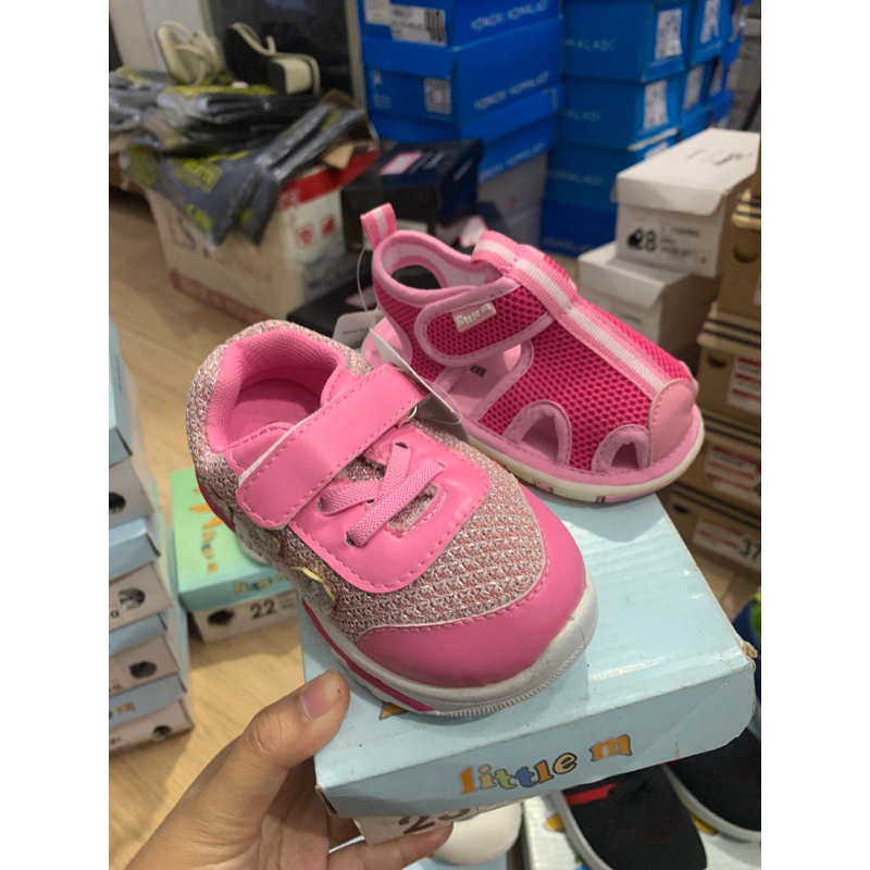 Jual SEPATU SNEACKER LITTLE M ORIGINAL | Shopee Indonesia