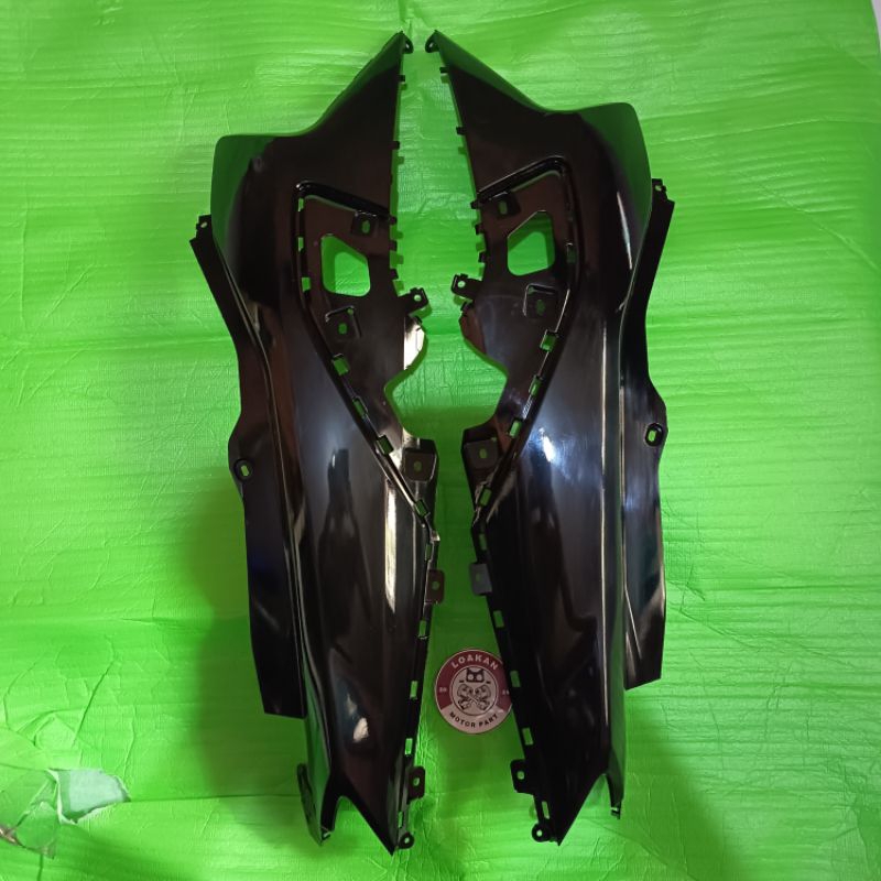 Jual Cover body belakang samping set kanan/kiri Yamaha MIO GEAR 125 ...