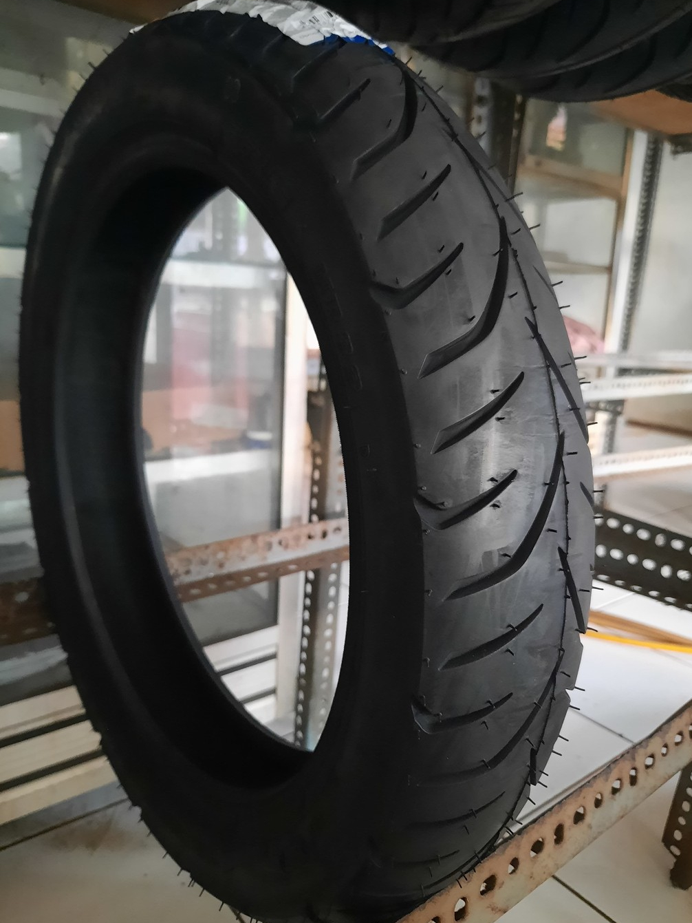 Jual Ban Luar IRC NR83 90/90-14 Tubeless - Ban Motor Matic Ring 14 ...