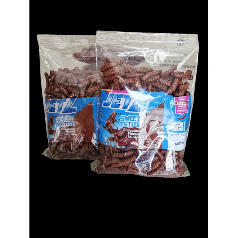 Jual jetz coklat / jet z choco fiesta / ciki jetz / snack rasa coklat ...