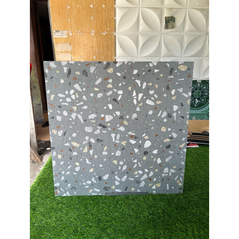Jual Granit Lantai 60x60 Terazzo Grey Mulia Tile | Shopee Indonesia
