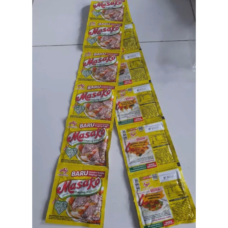 Jual Masako Royco isi 12 Sachet Penyedap Rasa Sapi dan Ayam 8,5gr Maggi ...