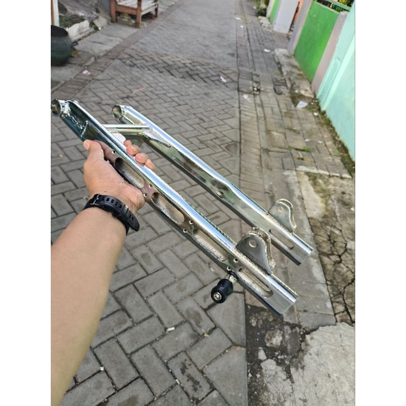 Jual Swingarm rk king besi /Supit Yamaha rk king/ arm RK king | Shopee Indonesia