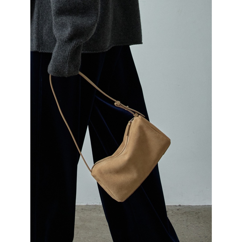 Jual [Pre-Order] Facade Pattern Cabin Bag - Sand - 100% Original Korea ...