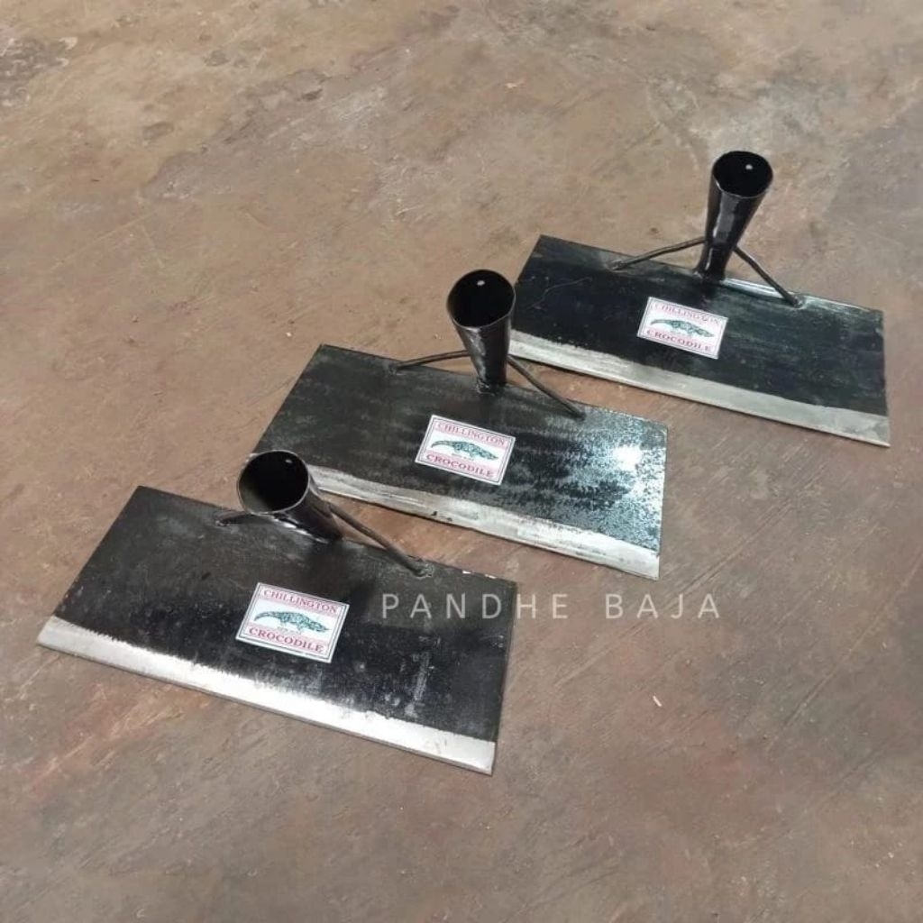 Jual Cangkul Pacul Lebar 32Cm Cangkul Garuk Kotoran / Alat Pembersih ...