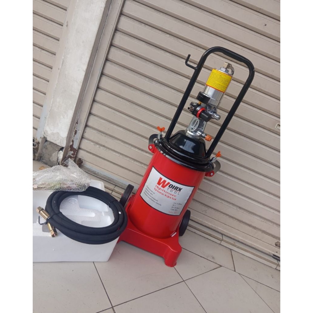 Jual Air Grease Gun WOIRX 12 liter /Pompa gemuk angin 12L | Shopee ...