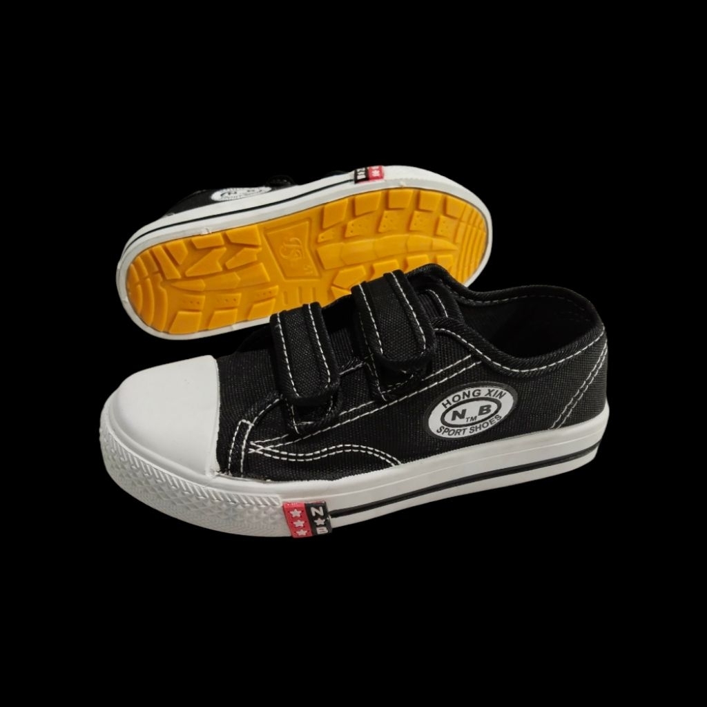 Jual Sepatu Sekolah NB anak TK Dan SD Model Perekat | Shopee Indonesia