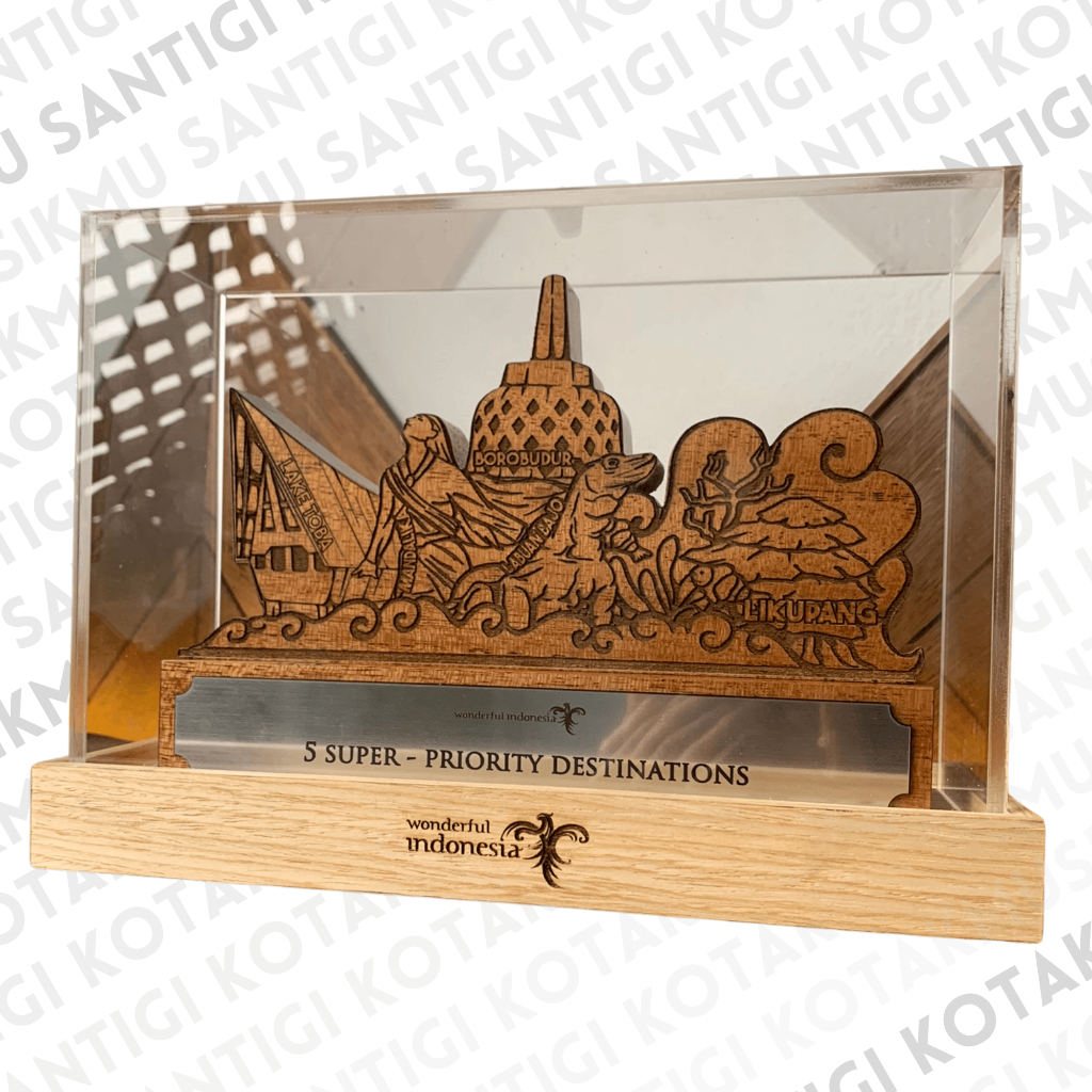 Jual Trophy Kayu Custom (Tipe-30) | Piala Kayu Custom | Plakat Kayu ...