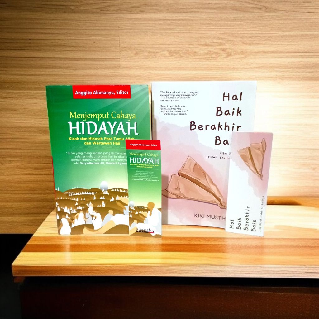 Jual ( OBRAL ) BUKU BACAAN AGAMA // MOTIVASI ISLAMI // SEPAKET ISI 2 // MENJEMPUT CAHAYA HIDAYAH ...