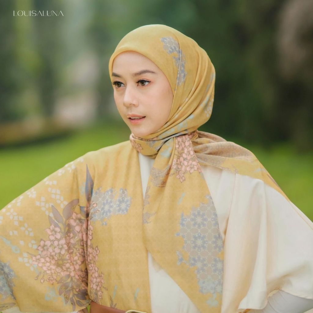 Jual Hijab Segiempat Motif Voal Premium Lasercut - Emina 120 & 135 cm - Lembut & Elegan ...