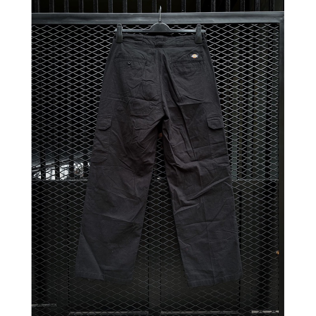 Jual Dickies 85283 Double Knee Cargo Ripstop Loose fit Pant (Black) | Shopee Indonesia