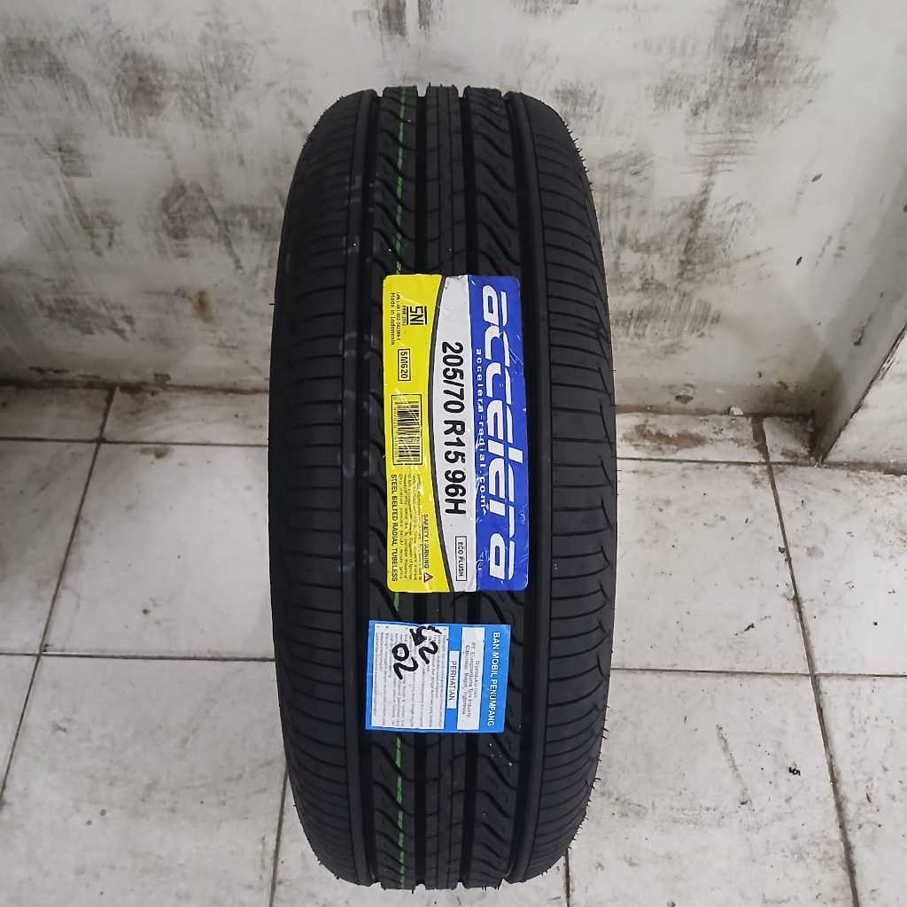 Jual Ban mobil merk accelera 205 70 R15 untuk innova rush terios dll ...