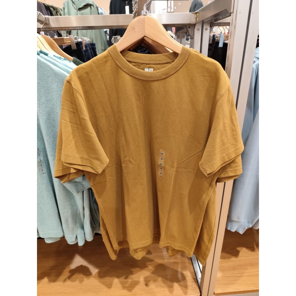 Jual Kaos Crew Neck Pria Uniqlo X Uniqlo U (Unisex) | Shopee Indonesia