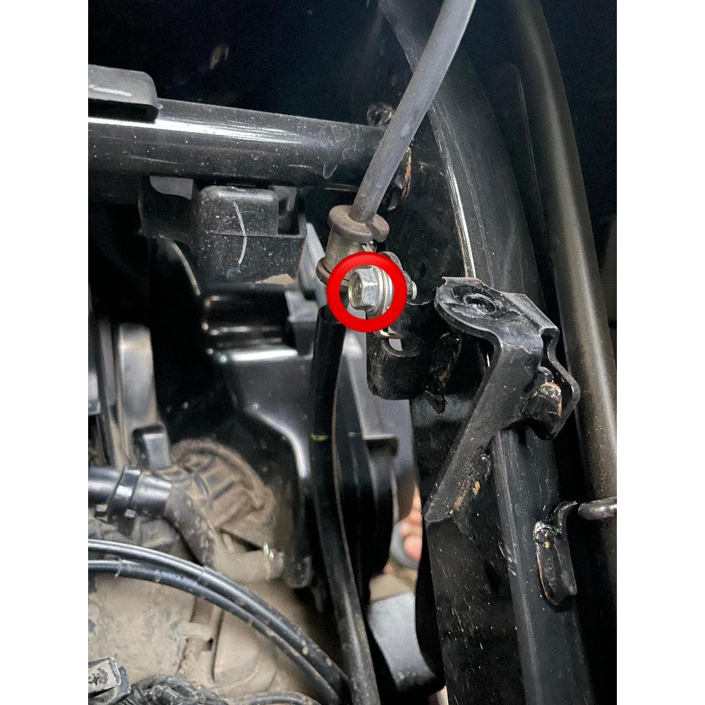 Jual BAUT BREKET SELANG INJECTOR ATAS ( 1 BAUT ) MODEL PIRAMID PCX ...