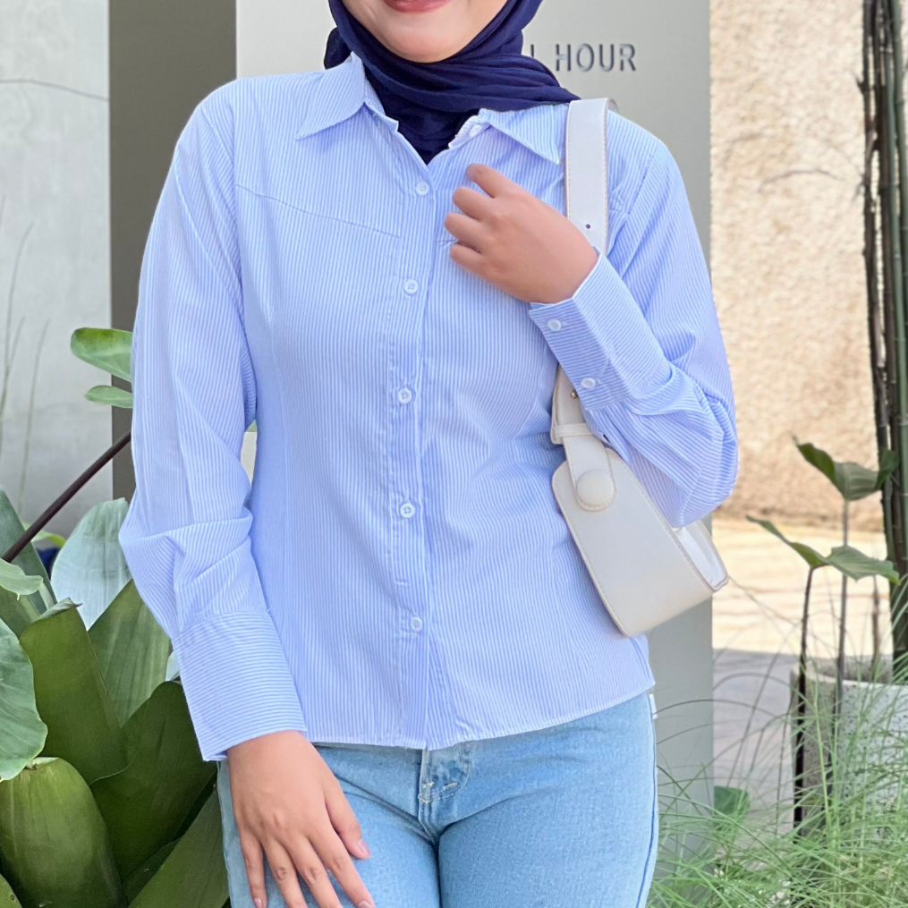 Jual Kemeja Fitted Wanita Slim Fit Elegan | Fukutani Nara Shirt ...