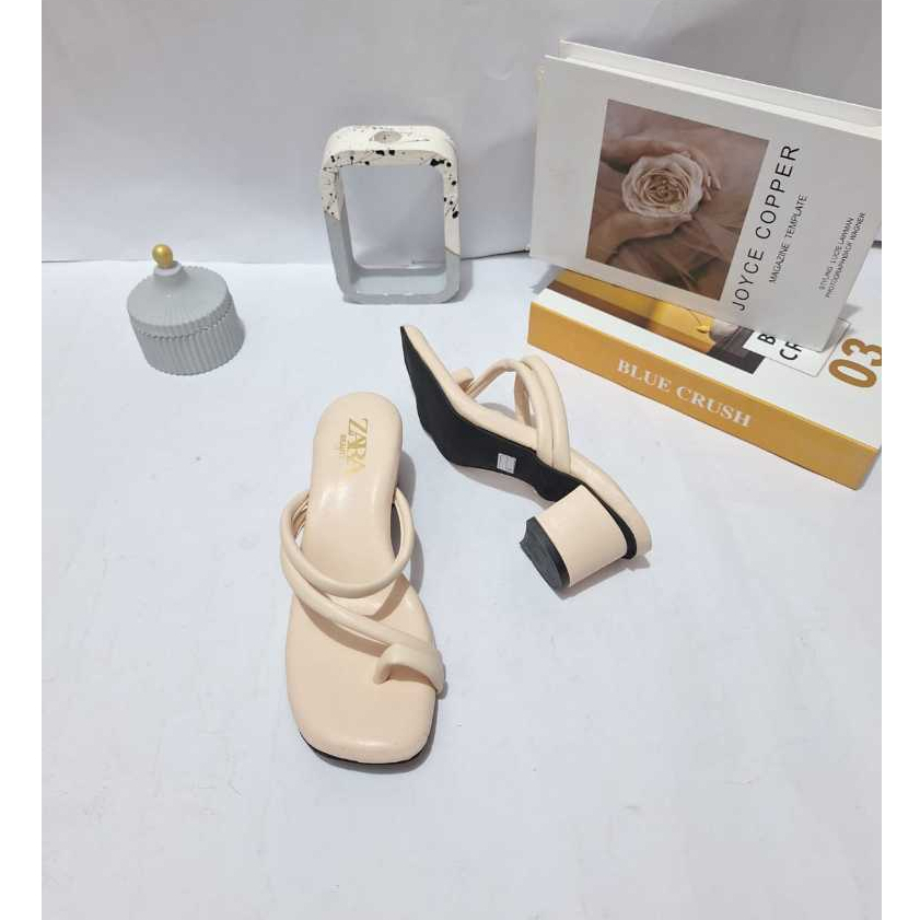 Jual HEELS WANITA MODEL SILANG JEMPOL PREMIUM / SANDAL WANITA TERBARU ...
