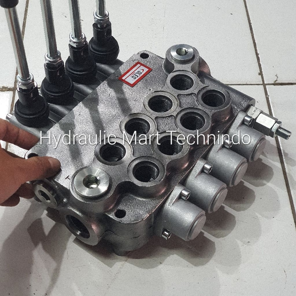 Jual hand control valve DP80 P80 4 bank (3 spring + 1 detent) port 1/2 ...