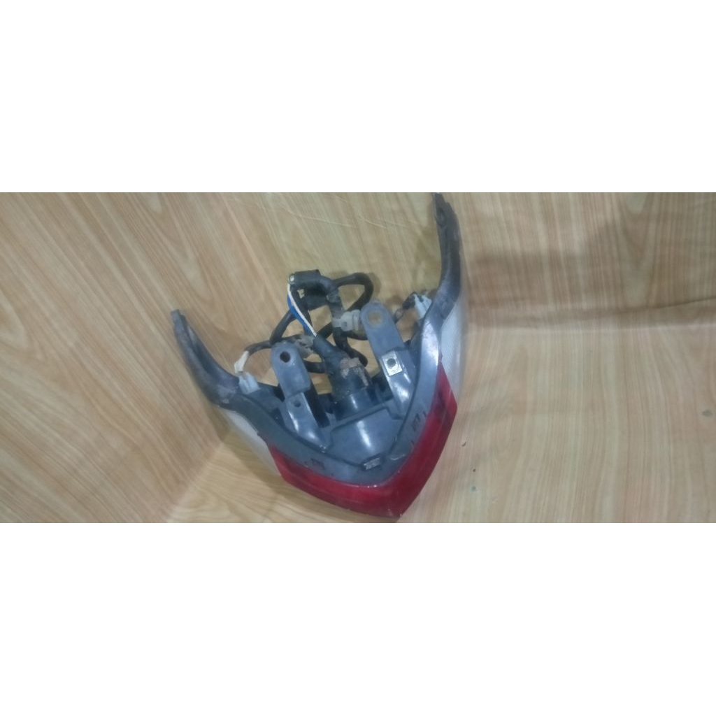 Jual stop lamp lampunya belakang beat fi esp k44 original copotan motor ...
