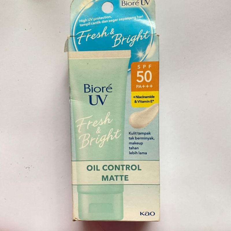 Jual [NEW] Biore UV Fresh & Bright Oil Control Matte Sunscreen SPF 50 ...